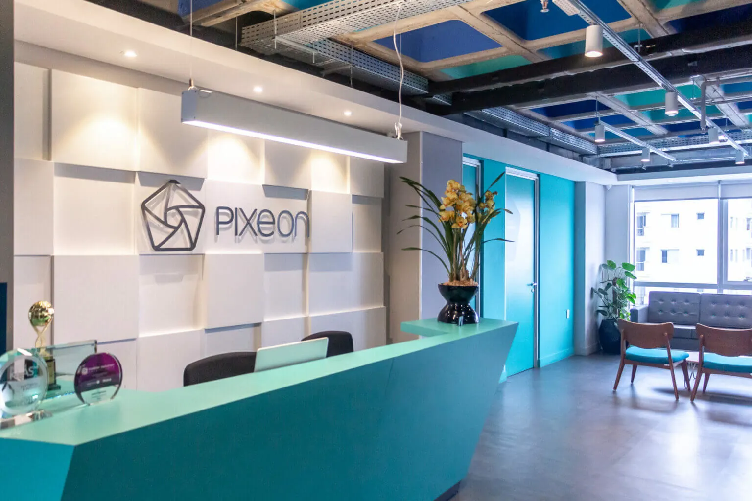 Vela LatAm partners with Pixeon to expand its presence in the ...
